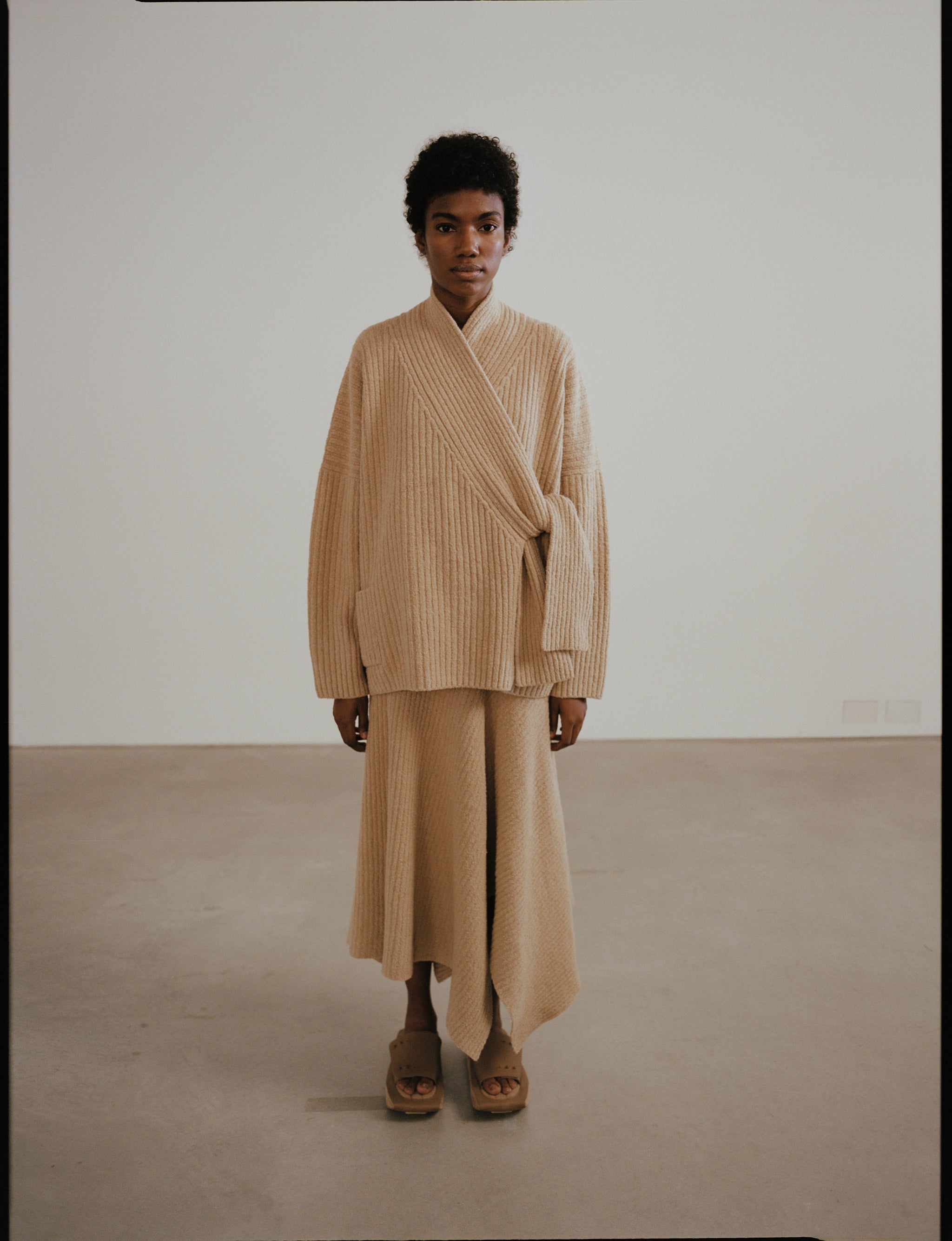 SPRING / SUMMER 23 – Lauren Manoogian